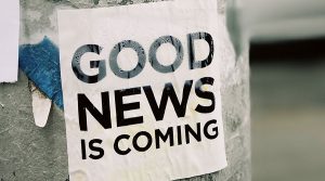 7 Qualities of a Good News Story - Pivot | Building Community
