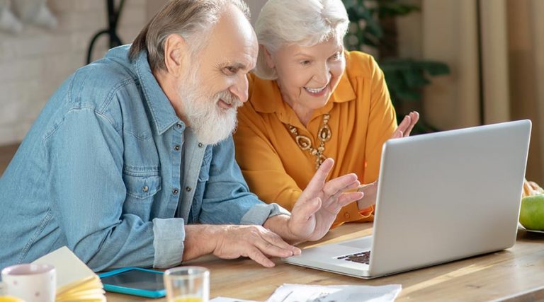 Senior Living Residents and the Power of Zoom - Pivot | Building Community